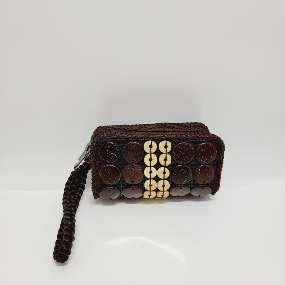 Handmade | Bags | Handmade Coconut Shell Coins Zip Closure Wallet ...